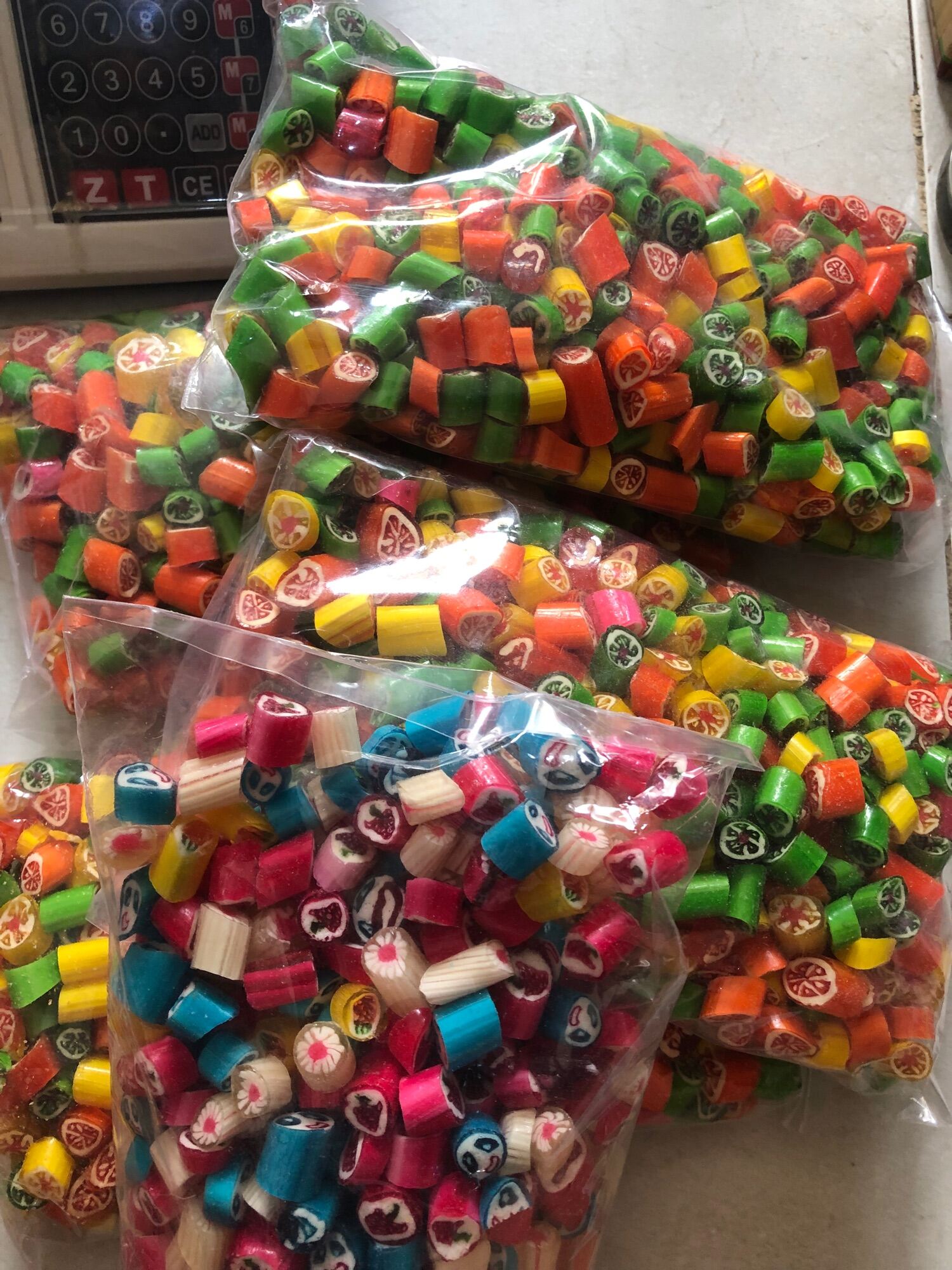 Permen sticky candy viral tik tok 1kg & 500gram | Lazada Indonesia