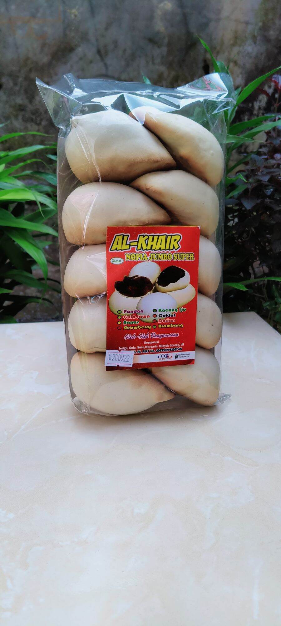 Nopia Jumbo Mino Super Besar Khas Banyumas Enak Legit dan Ngangeni ...