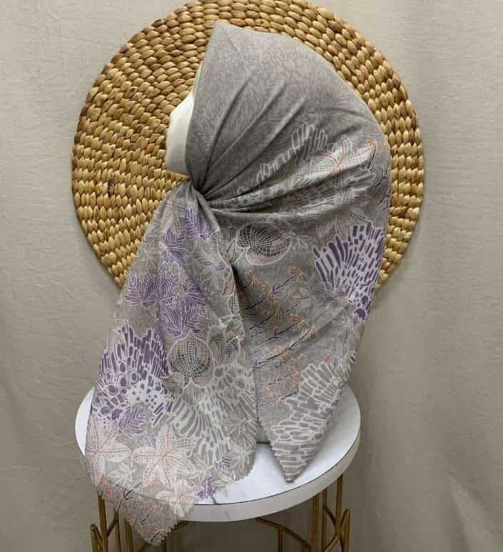 Hijab Segi Empat Voal Motif Bunga Warna Khaki Kerudung Jilbab Murah ...