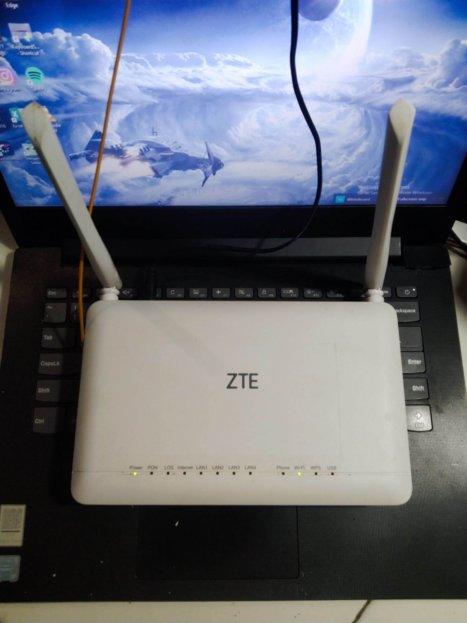 Router ZTE GPON ONT ZXHN F670L Dual Band | Lazada Indonesia