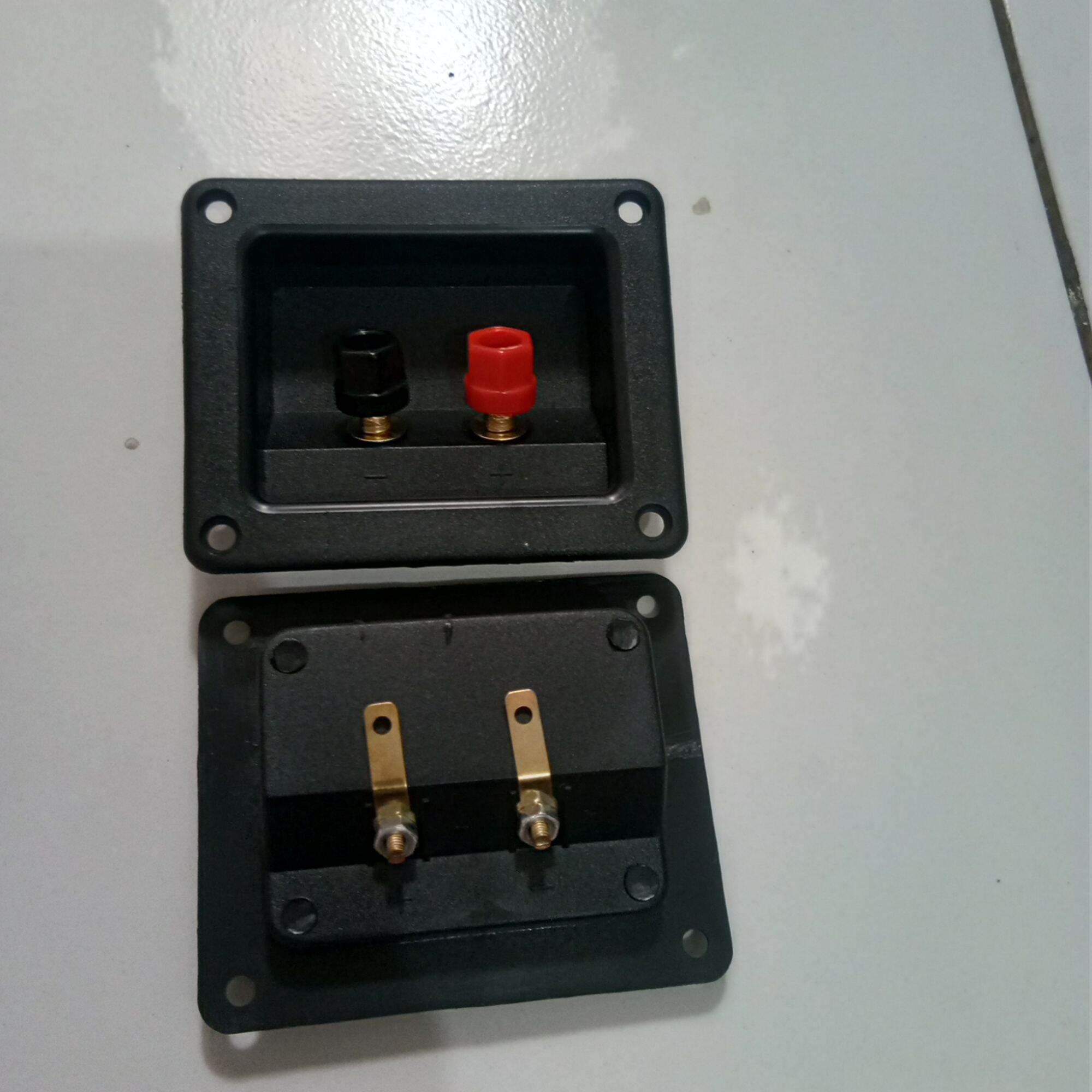 terminal kotak spiker salon | Lazada Indonesia