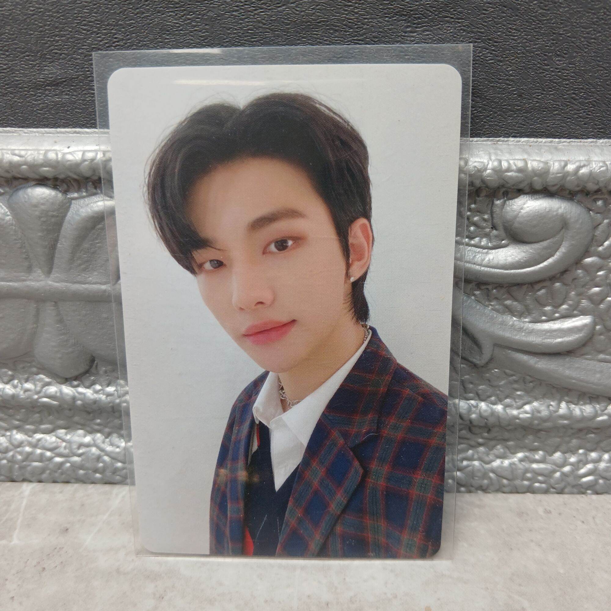 Photocard Official Hyunjin | Lazada Indonesia
