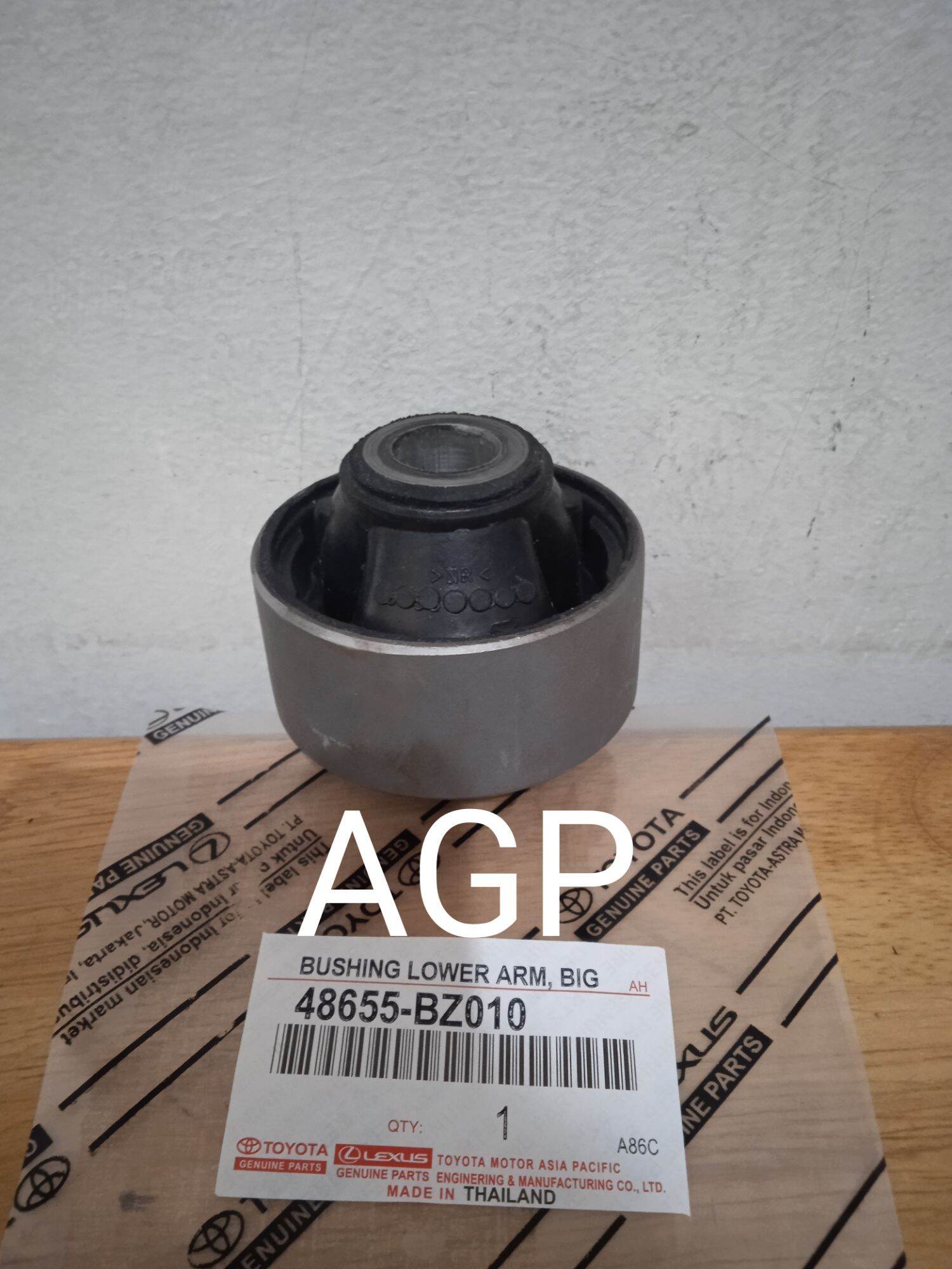 Bushing Lower Arm Depan Besar Avanza Lama 2005-2011 48655-BZ010 1PCS ...