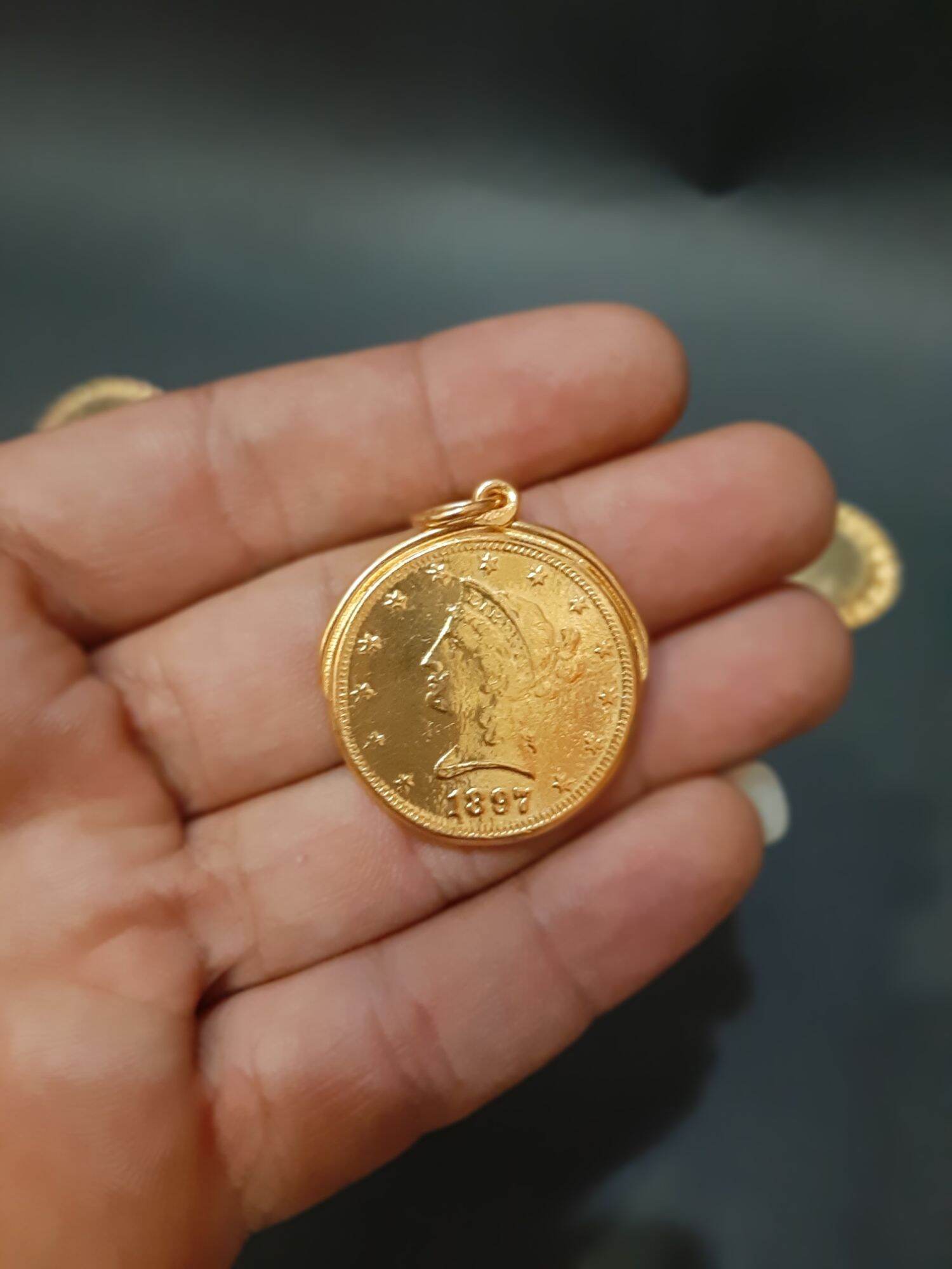 Liontin Koin liberti rupiah ringgit suku mirip persis seperti emas ...