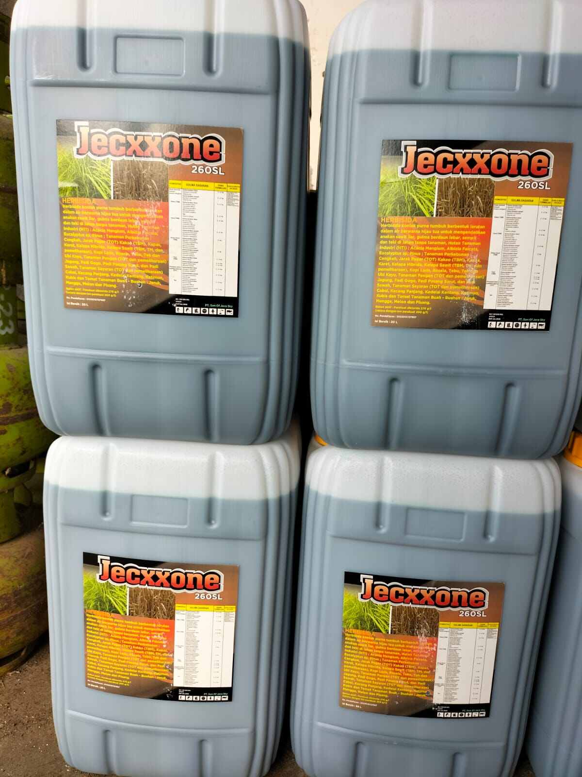 1 galon isi 20 liter racun rumput Jexxone paraquat kontak | Lazada ...