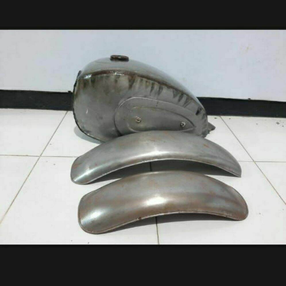 paket tangki triumph scramberl cover plus slebor spakbor japstyle ...