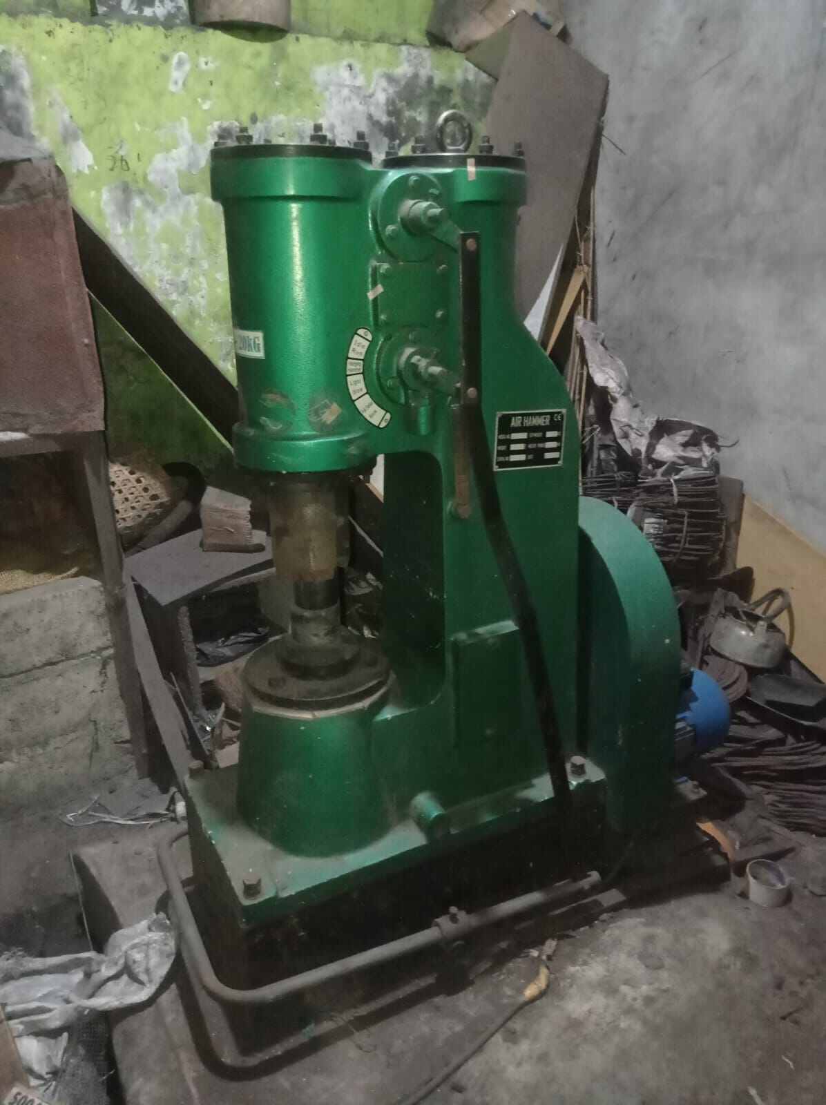 Mesin pandai besi hidrolik second mesin tempa besi berkualitas | Lazada ...