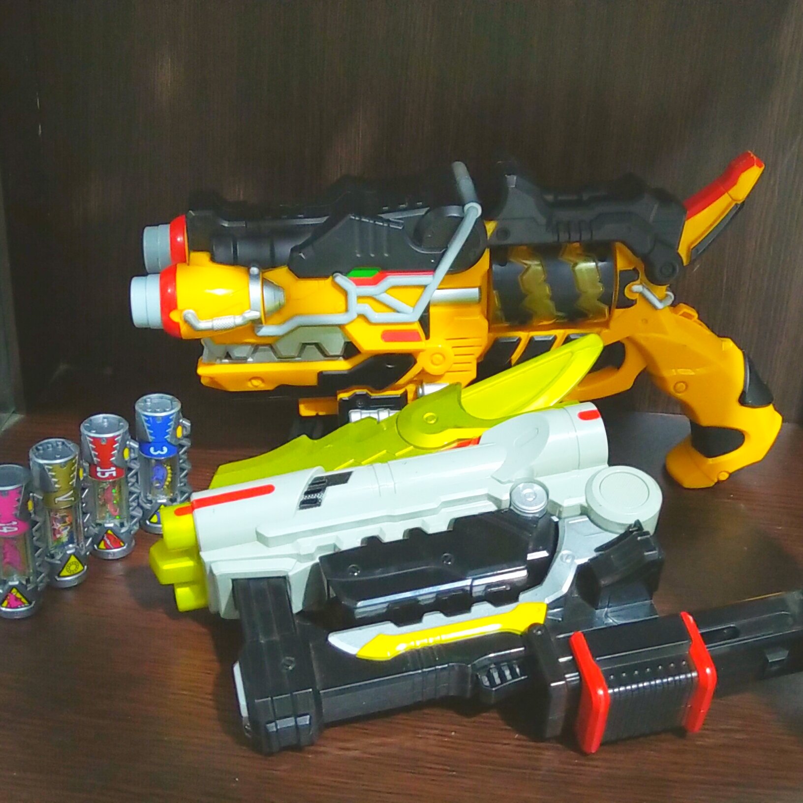 DX Gaburevolver Power Ranger Dino Charger Kyoryuger Set Sword BANDAI ...