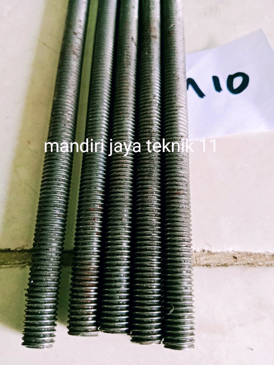 As Drat M10 Panjang 1 Meter Baut Long Full Drat Kasar(P1.50) | Lazada ...