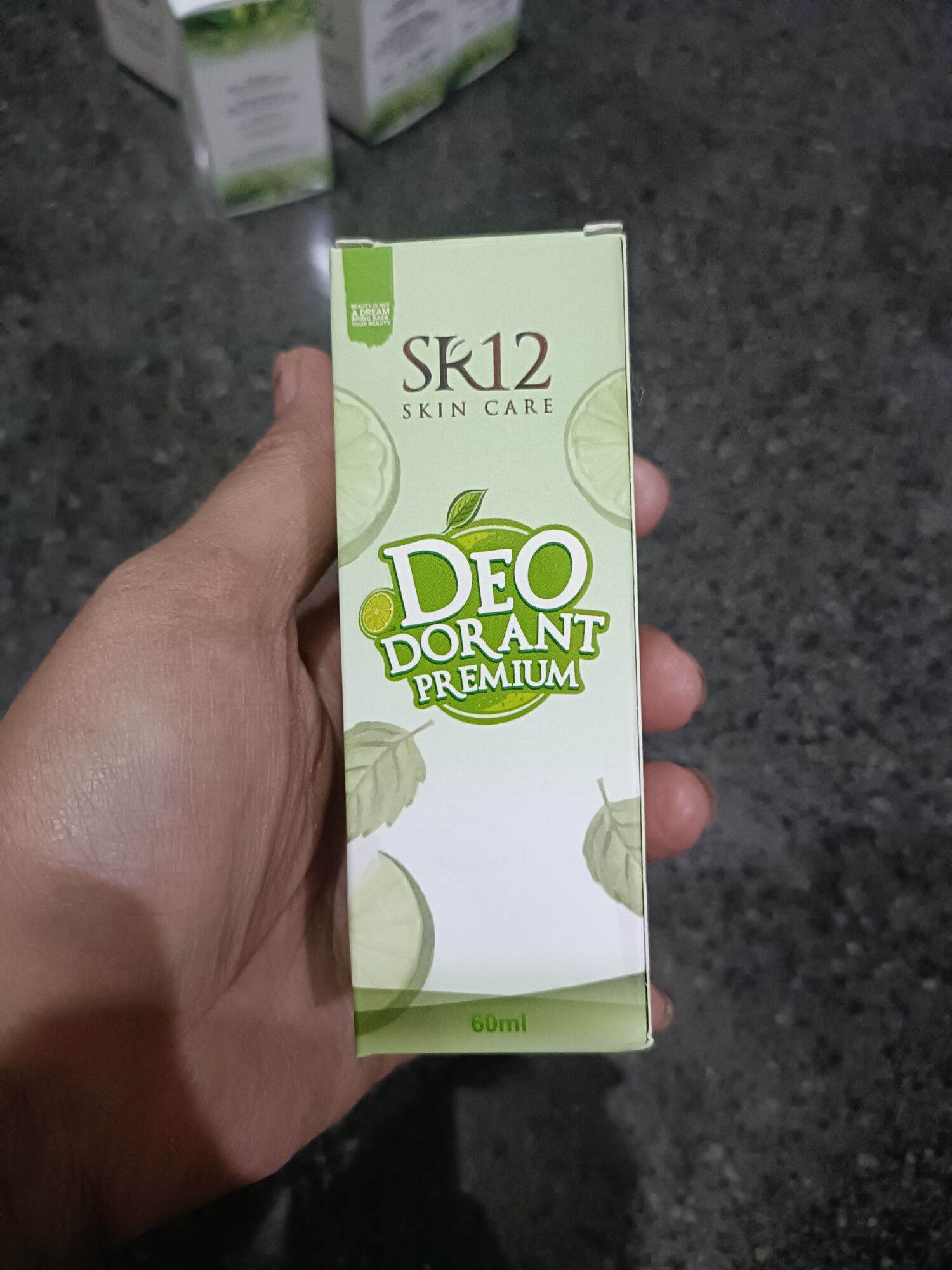 DEODORANT SR12 REGULAR DAN PREMIUM | Lazada Indonesia