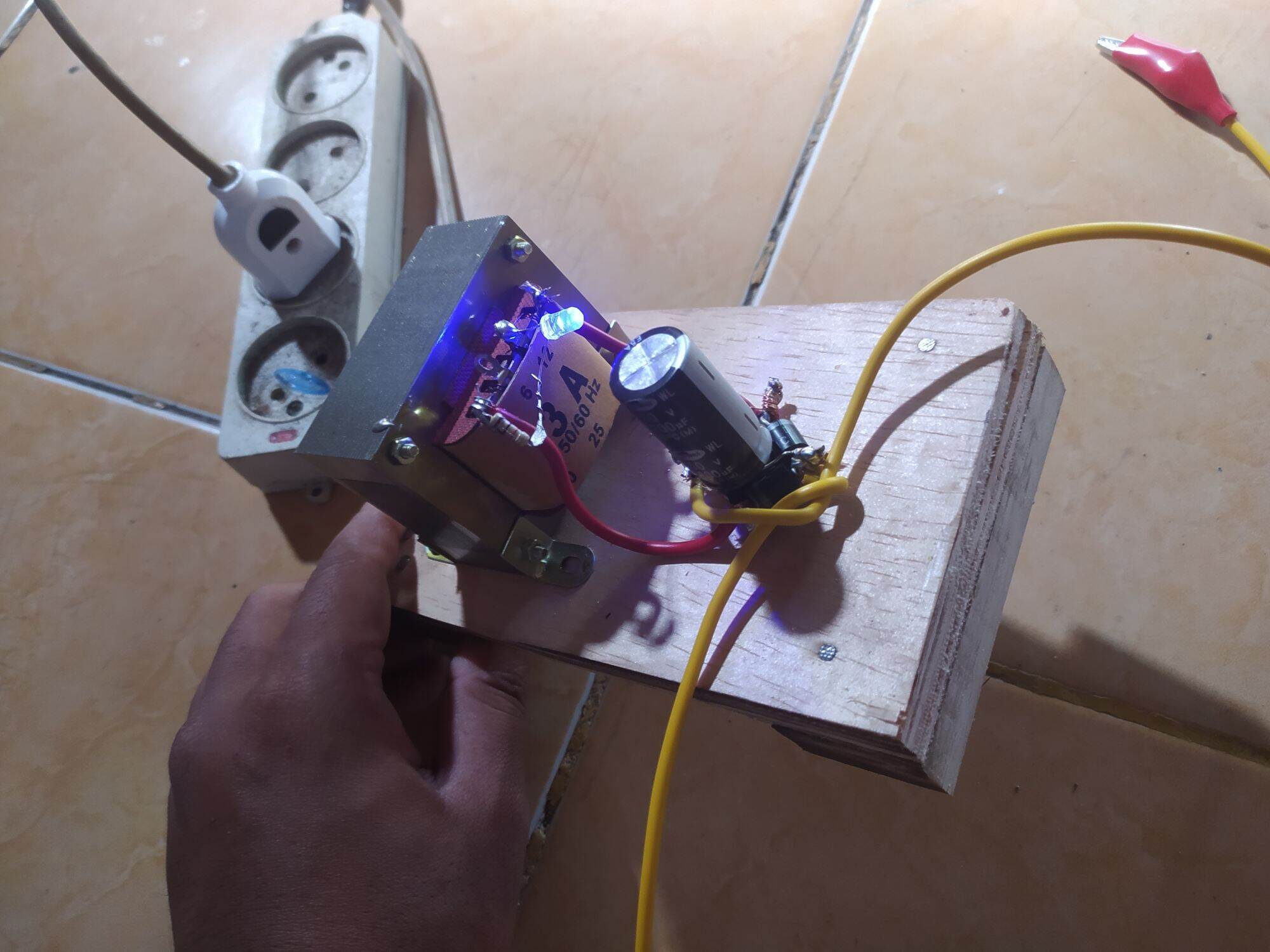 ces aki 3amper untuk aki 12 volt | Lazada Indonesia