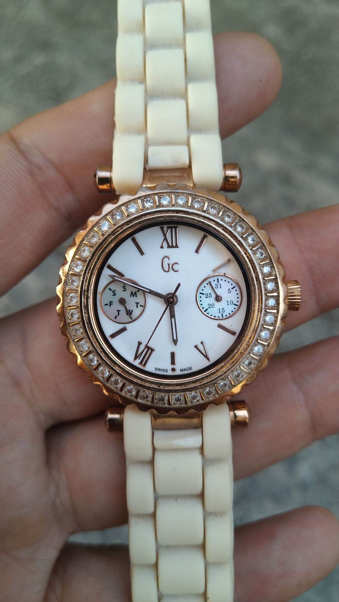 jam tangan gc guess colection multifungsi swiss isa quartz second bekas ...