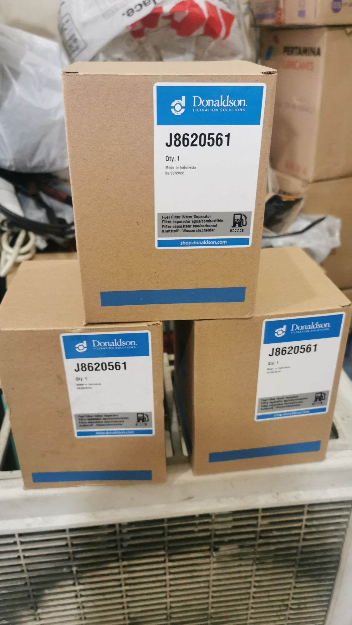 FUEL FILTER WATER SEPARATOR DONALDSON J8620561/J86 20561 FILTER SOLAR ...