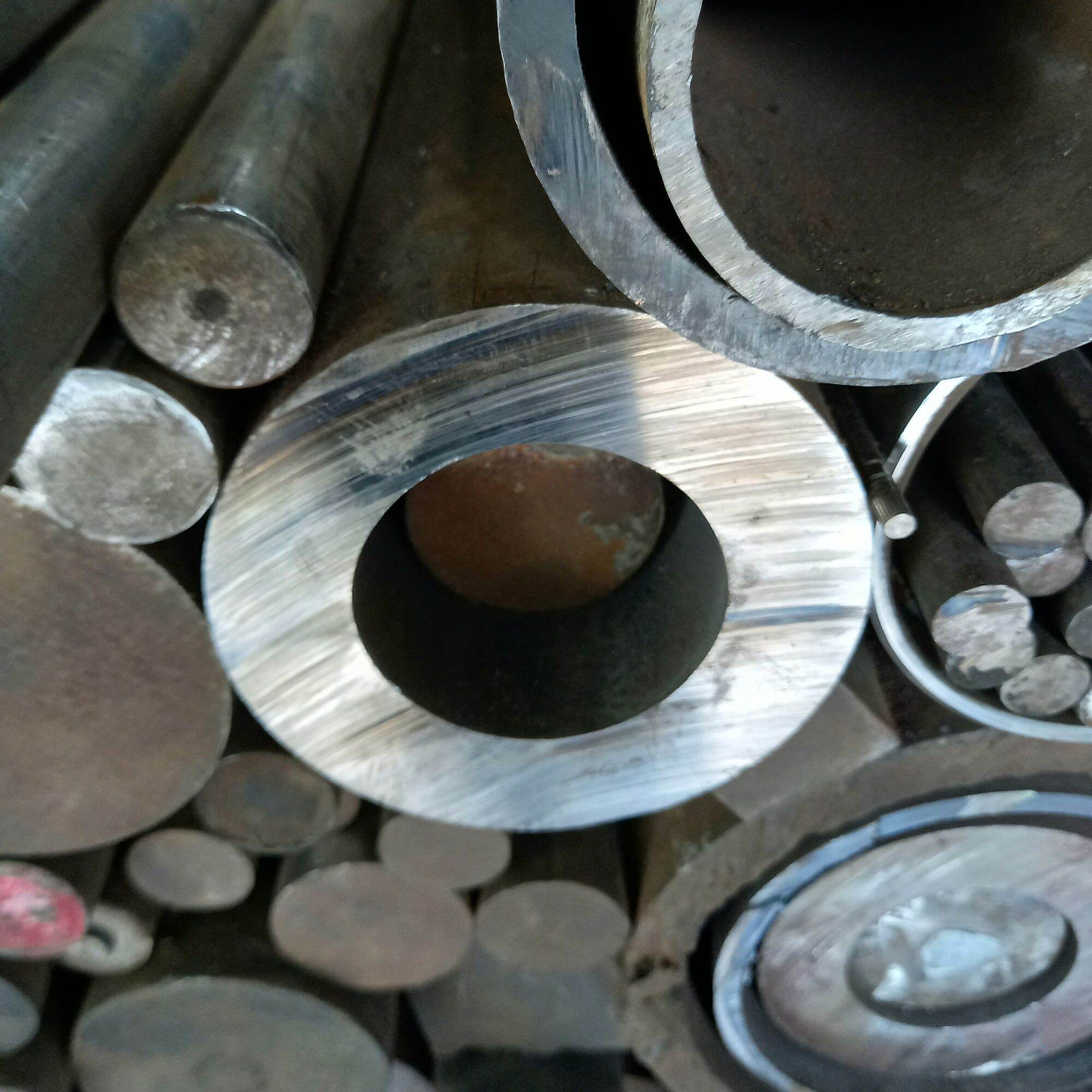 Pipa Besi Seamless OD 110mm X ID 62mm Tebal 24mm Panjang per 10cm | Lazada Indonesia