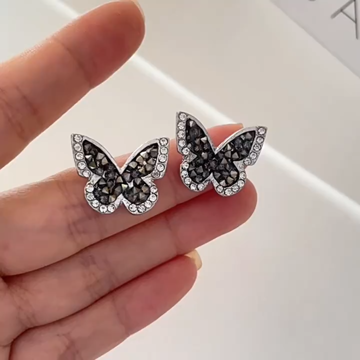 Anting Korea Motif Kupu Kupu Butterfly Blink Blink Model Tusuk Tindik ...