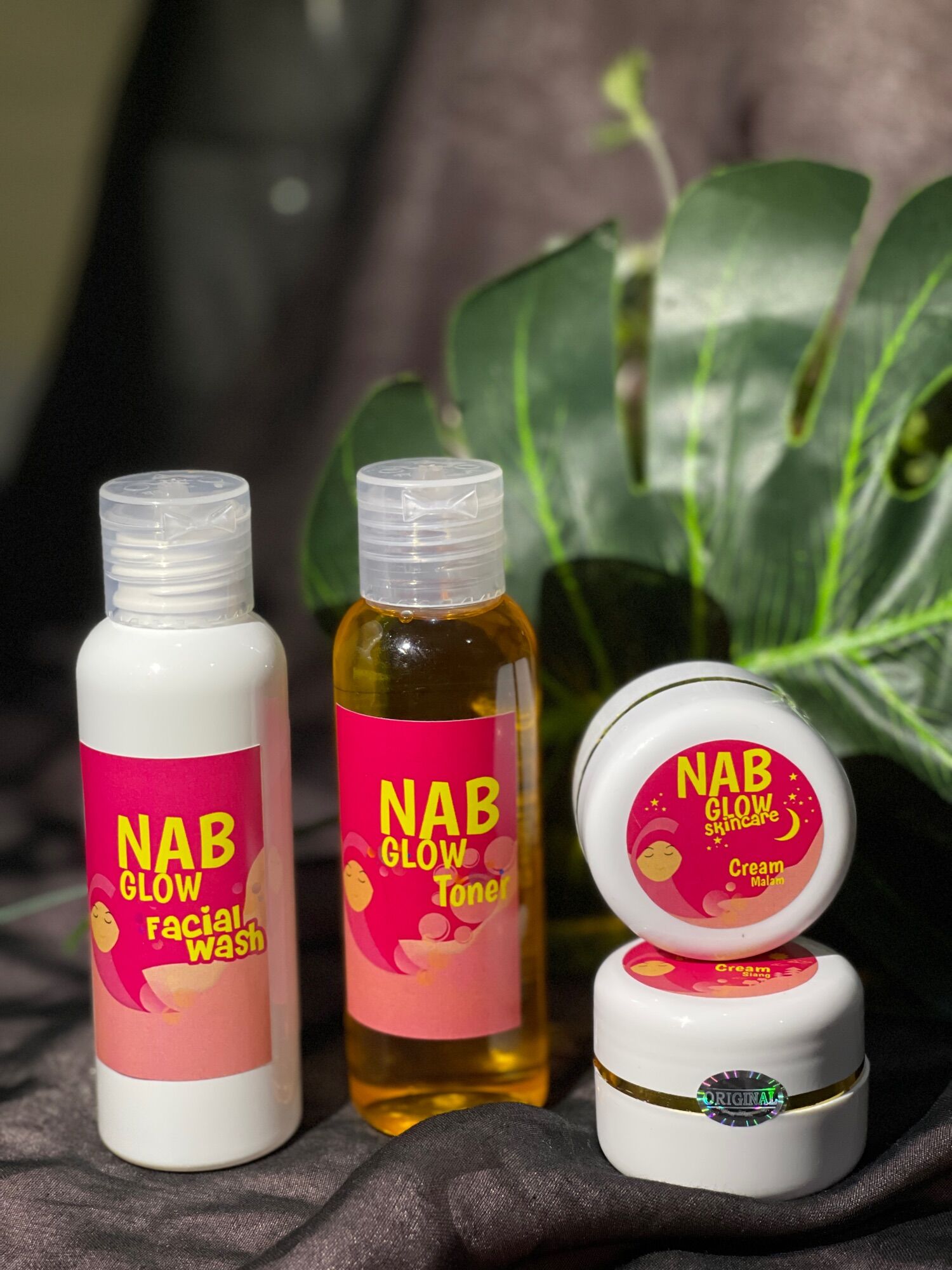 CREAM NAB GLOW ( satu paket cream mengatasi FLEK HITAM DAN JERAWAT ) | Lazada Indonesia