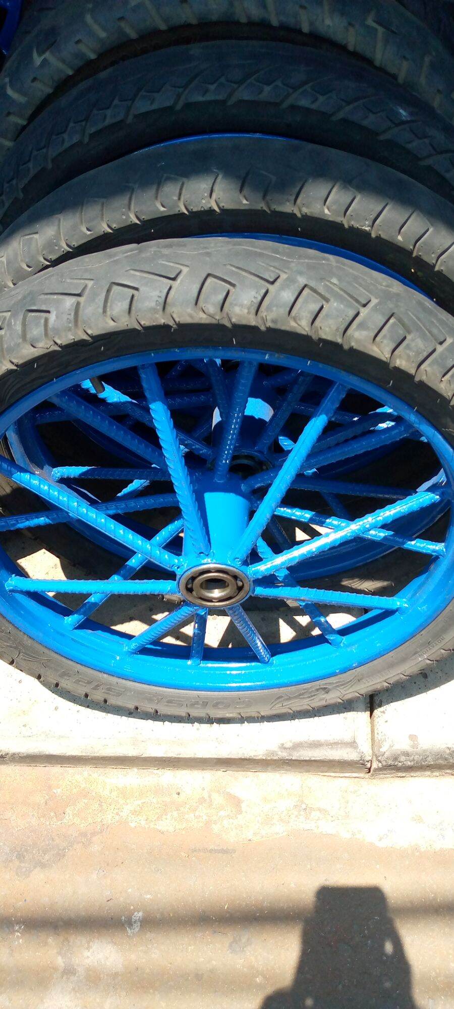 roda grobak boss gede sudah berikut as roda sepasang | Lazada Indonesia