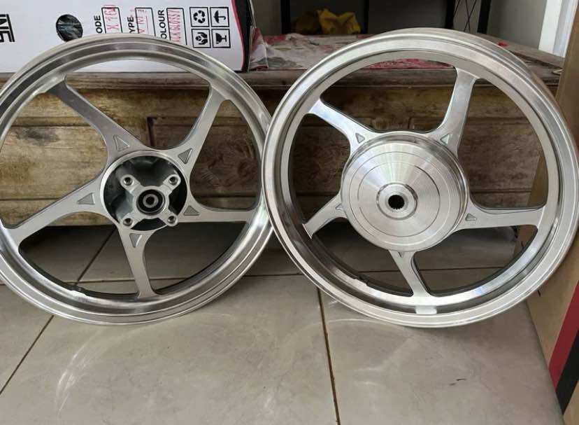 Velg V rossi solikin Mio,scoopy,beat,vario | Lazada Indonesia