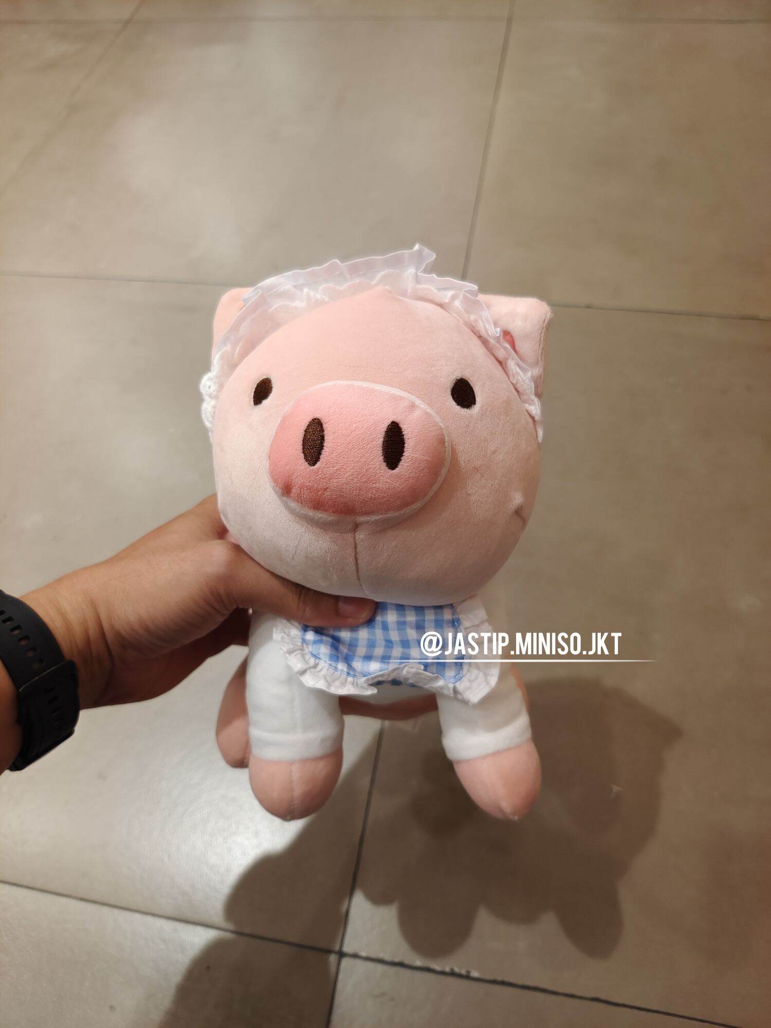 MINISO 🆕 Boneka PIGLET Bib Pig Series (size 22cm) | Lazada Indonesia