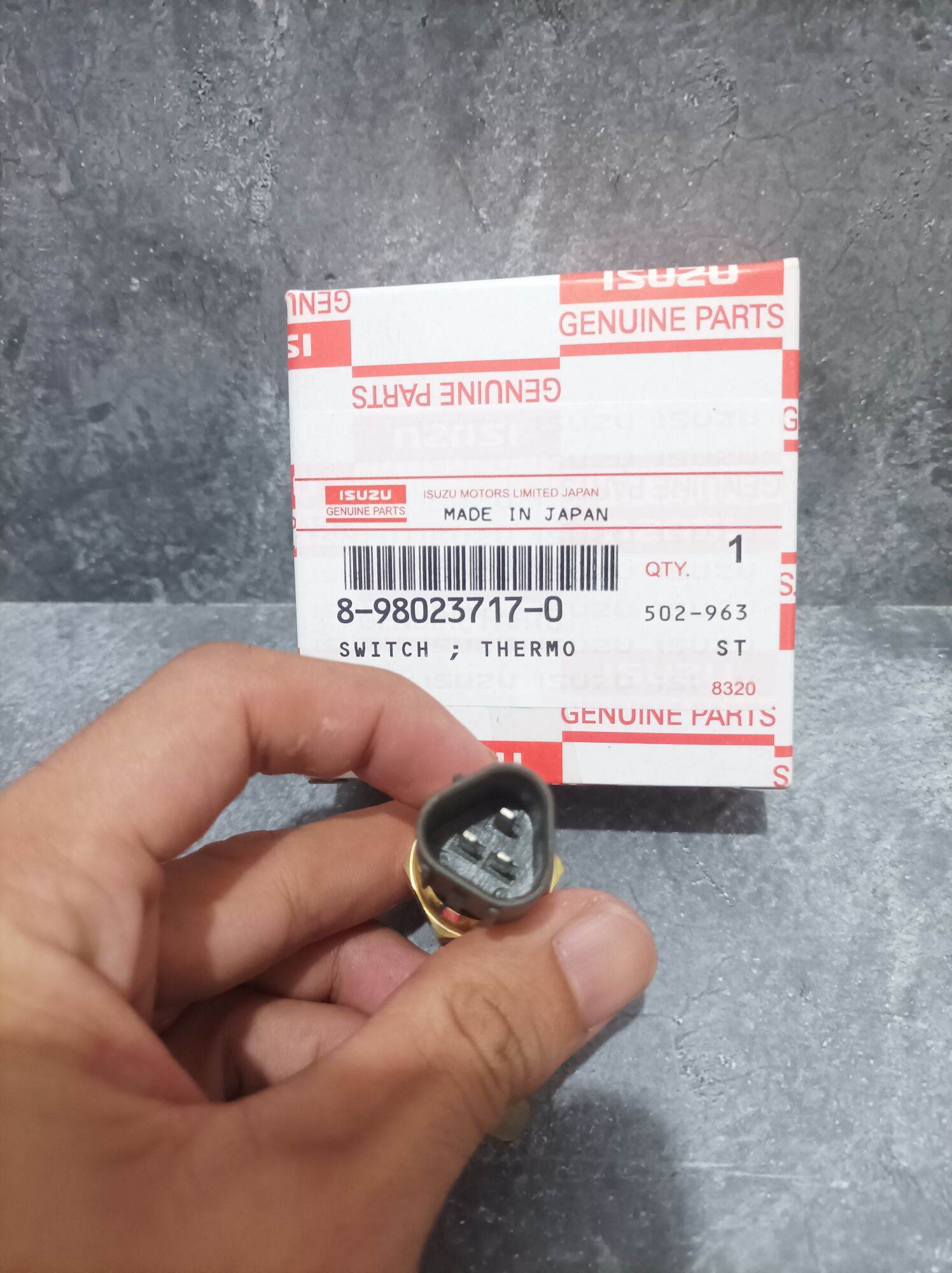 Switch Temperatur Switch Panas Isuzu Elf NHR55 NKR66 NKR71 NKR 66 NKR ...