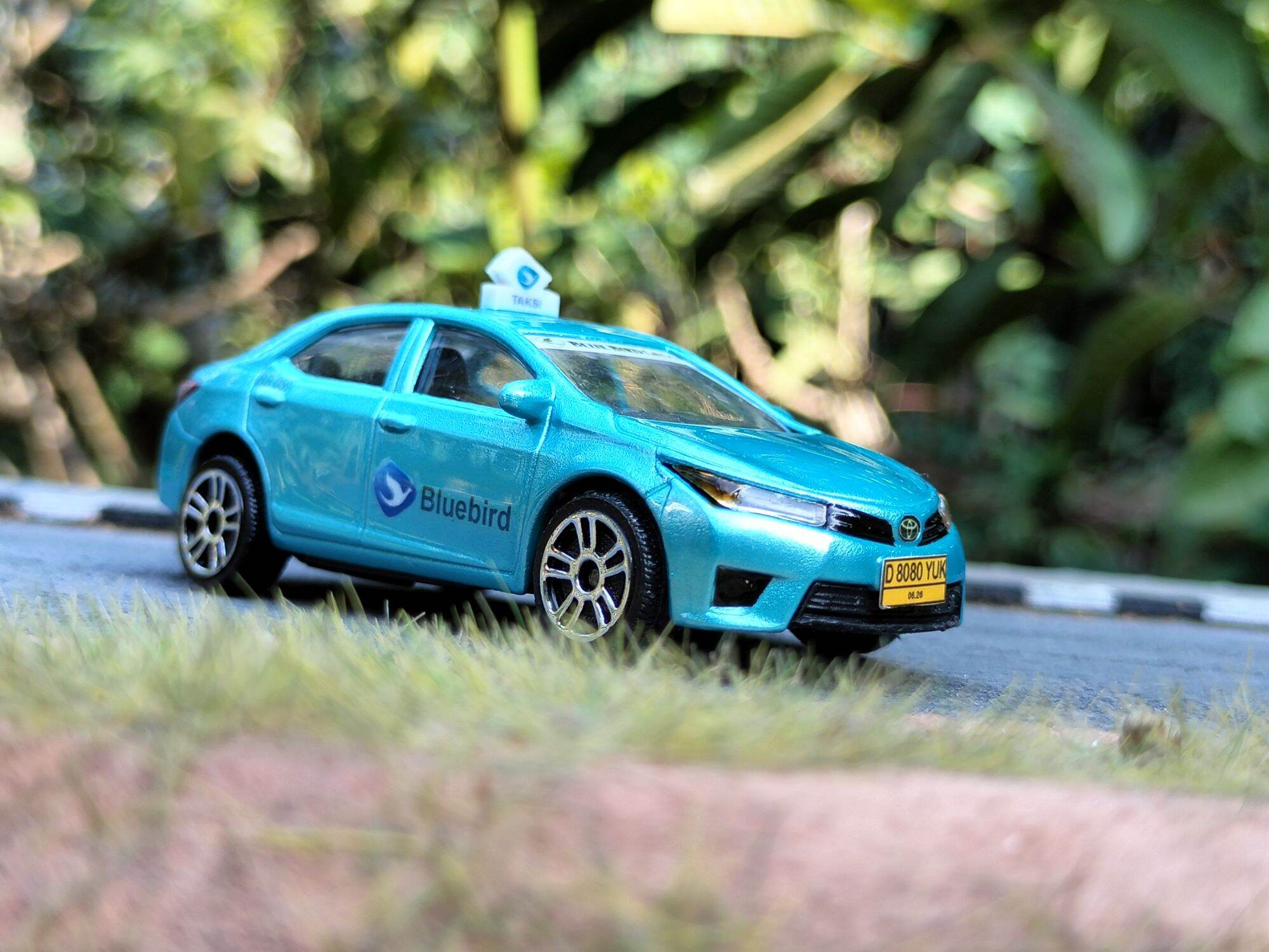 diecast miniatur Toyota Corolla Altis custom taksi blue bird skala 64 ...