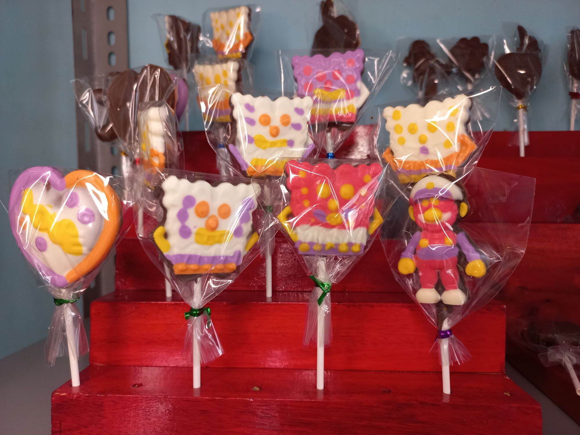 Display kayu tingkat 25 lubang | Lazada Indonesia