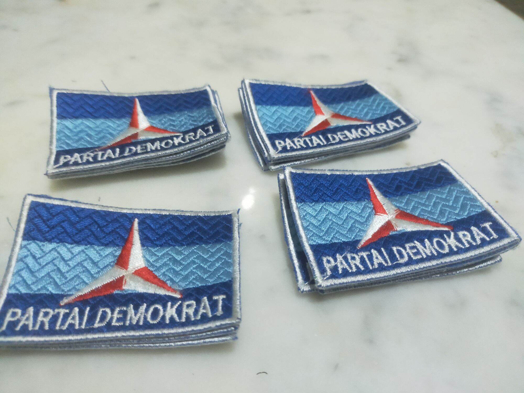 logo Demokrat | Lazada Indonesia