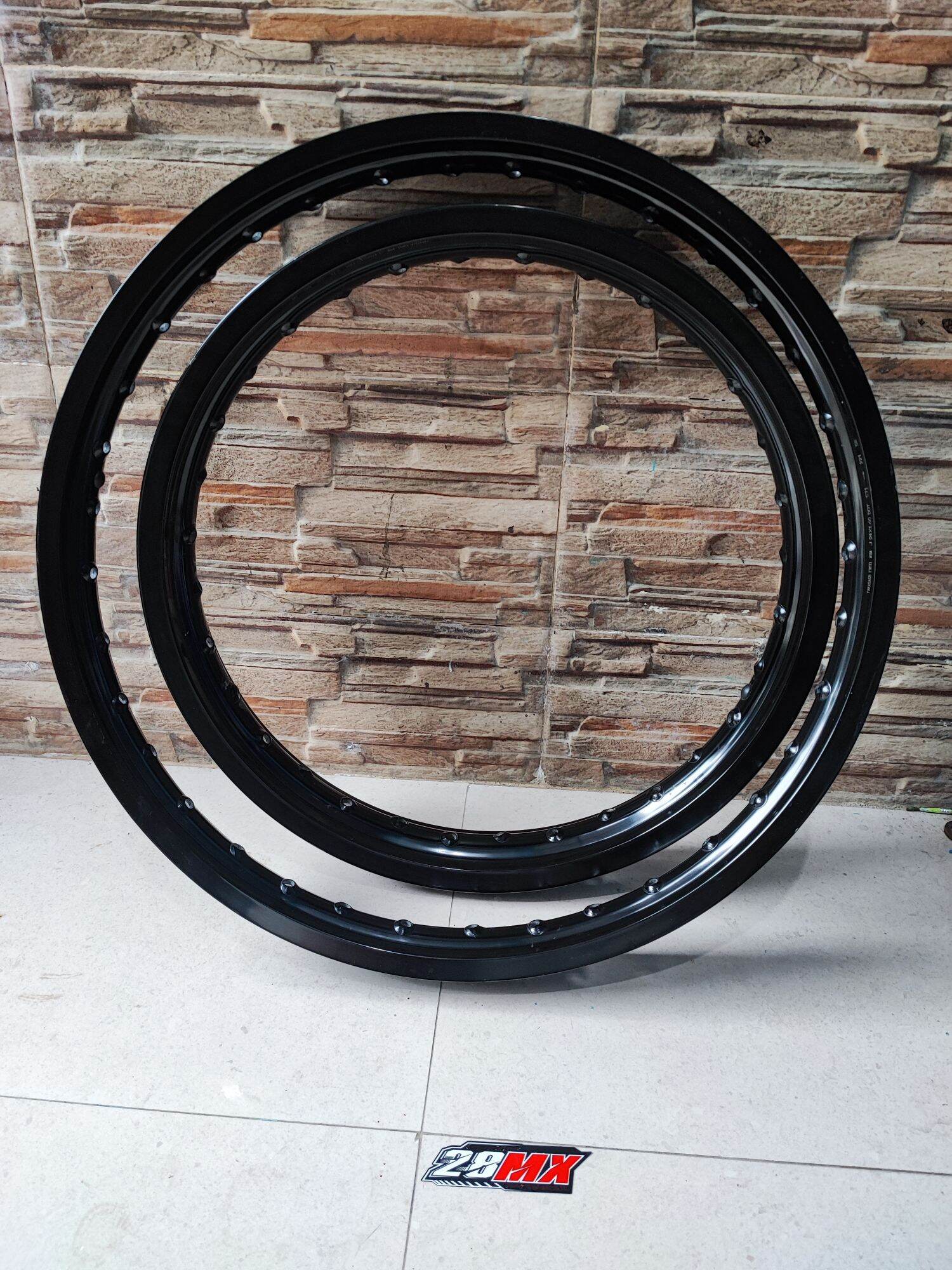 VELG PELEK ASLI ORIGINAL COPOTAN CRF 150 CRF150L MEREK TAKASAGO EXCEL ...