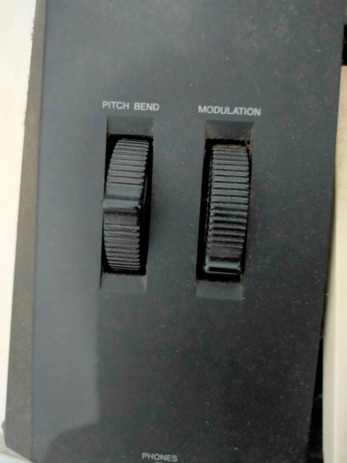 RODA PITCH BEND KEYBOARD YAMAHA PSR S950 | Lazada Indonesia