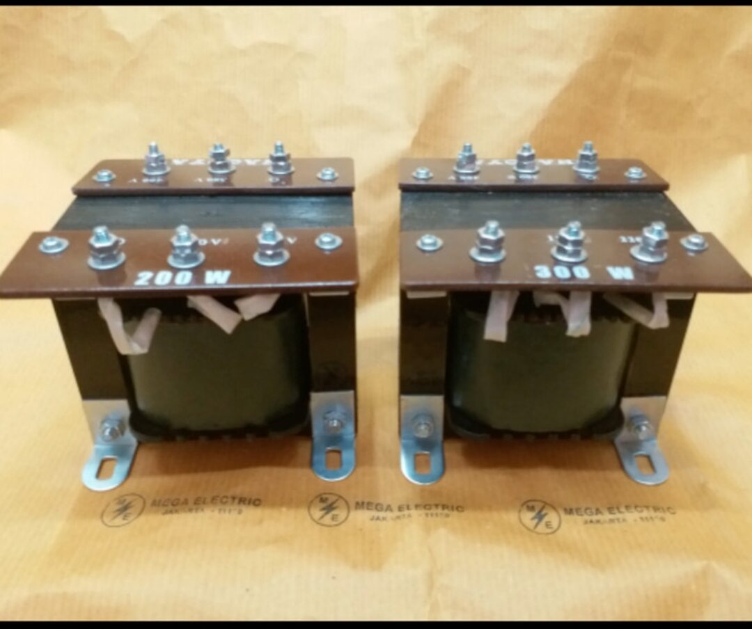 Trafo step up down 380V/400V ke 110V 220V 300 Wat | Lazada Indonesia