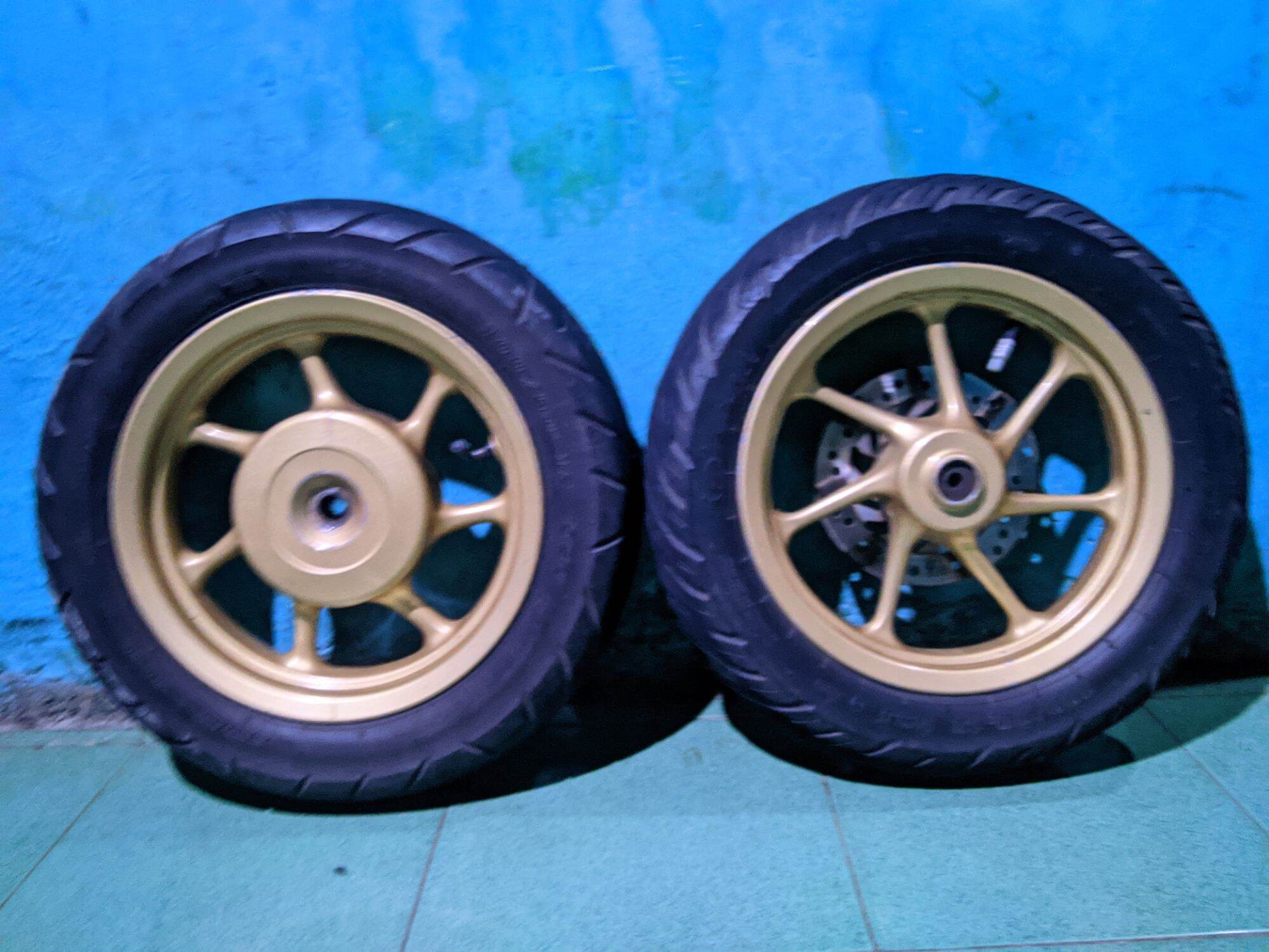 Velg pelek Depan Belakang Motor Honda Scoopy Donat R12 Copotan Original ...