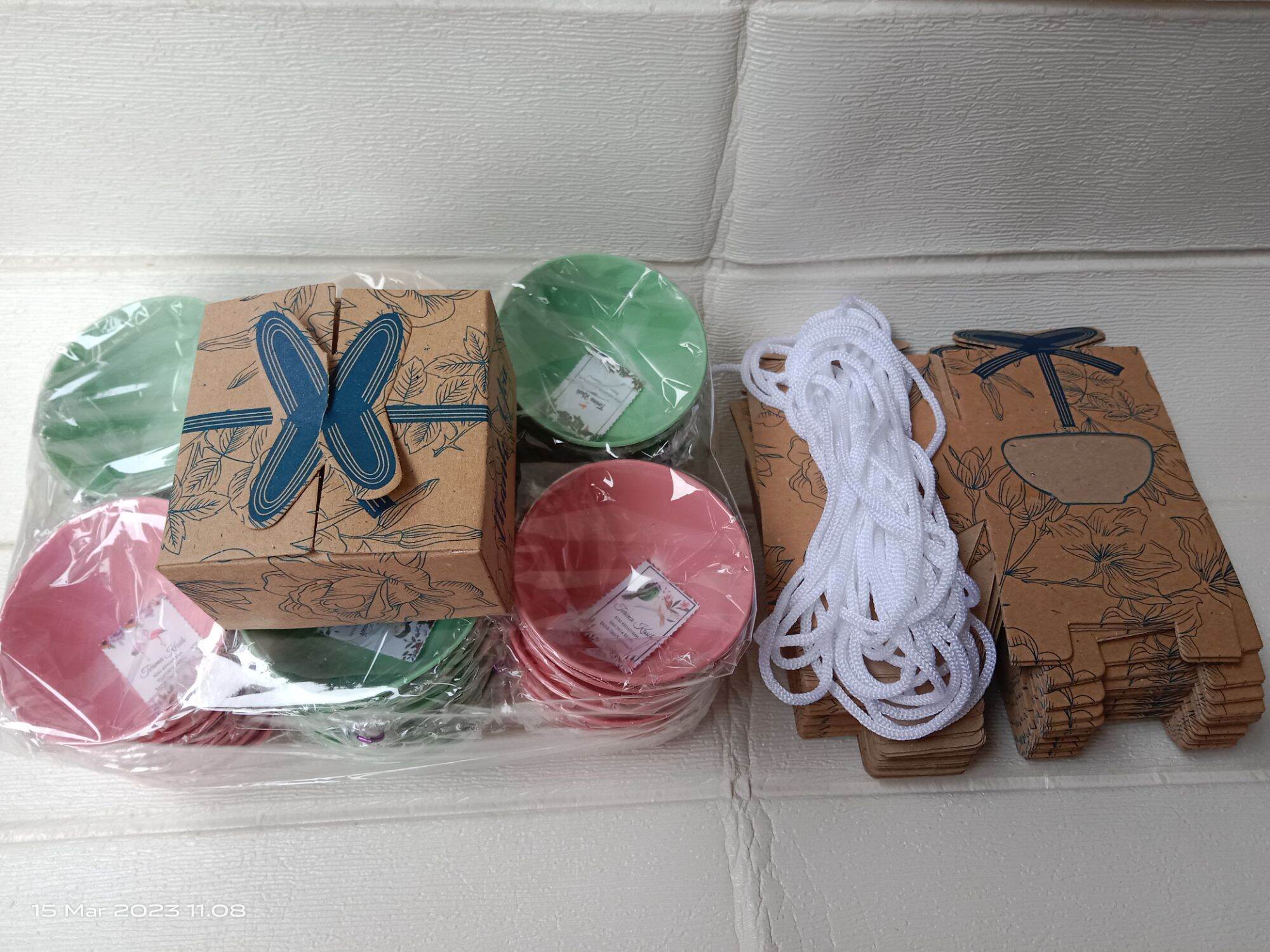 isi 50 pcs souvenir pernikahan magkok bulat soft kemas box craft ...