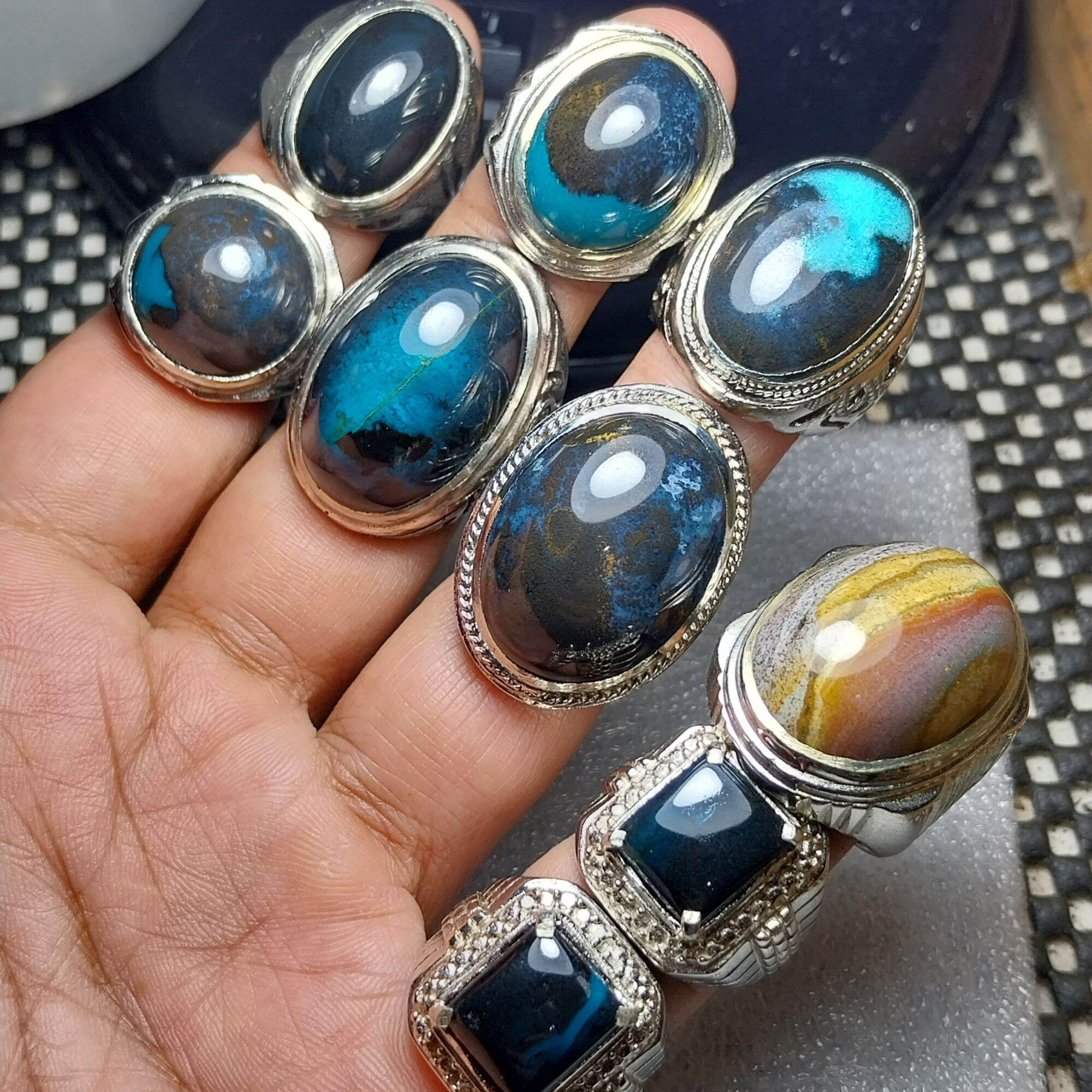Batu Bacan Doko Hitam