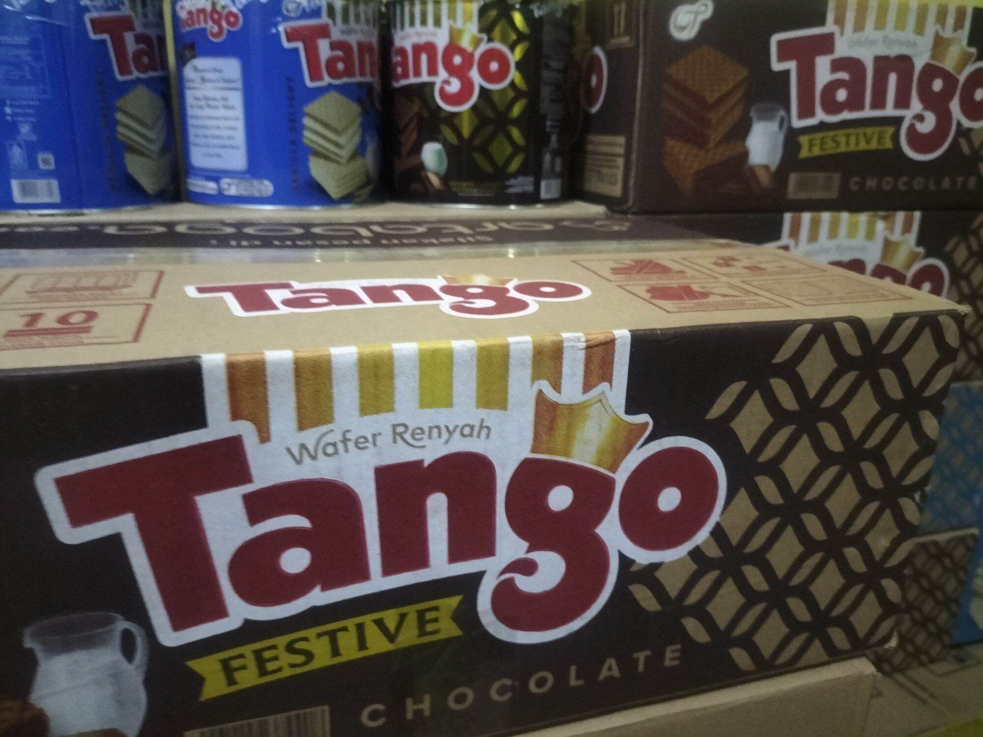 Promo!! Wafer Tango Festive 270 gr Kemasan Kaleng Rasa Coklat | Lazada ...