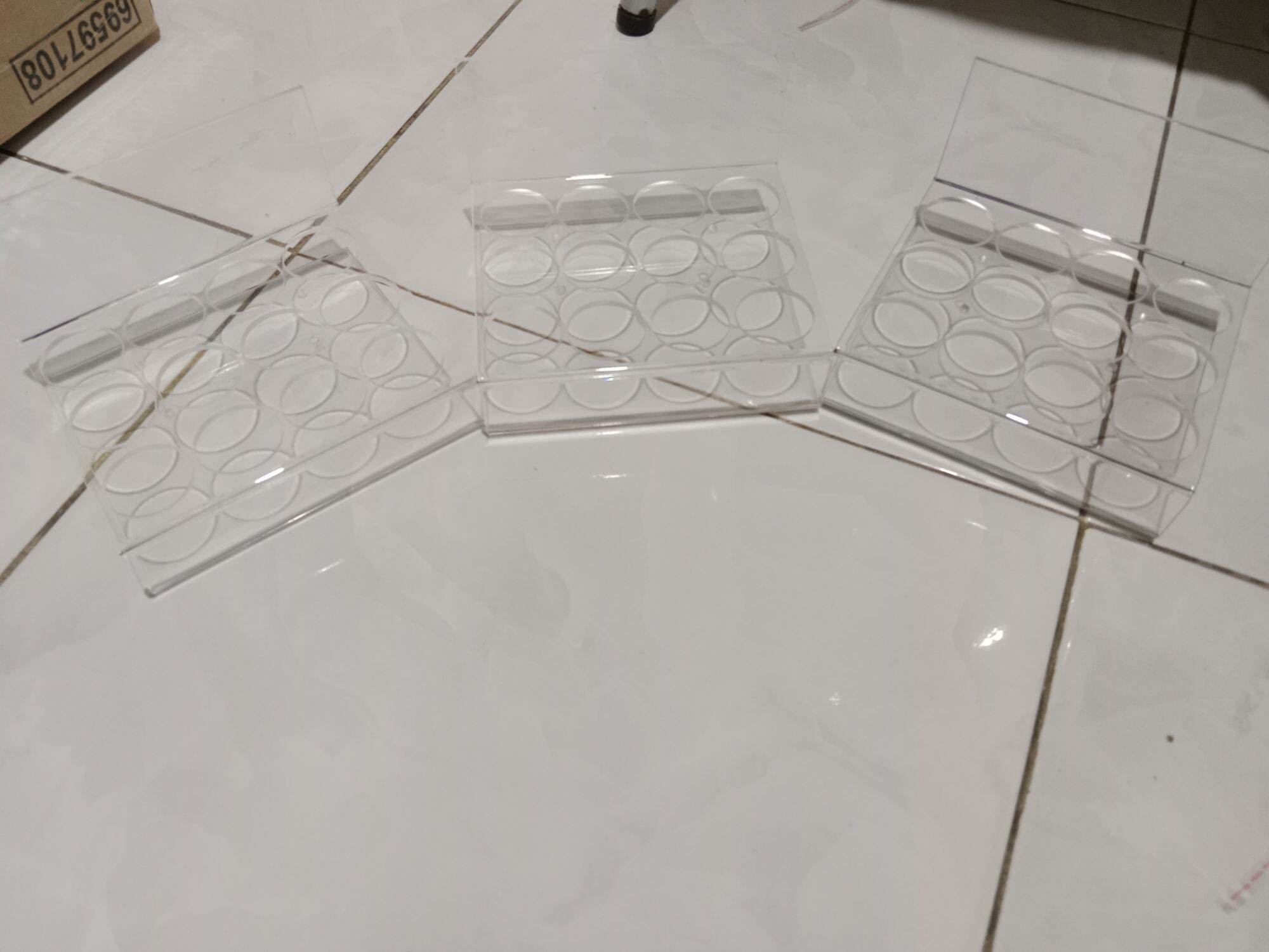 Display acrilik utk botol spray cassa 30 ml. | Lazada Indonesia