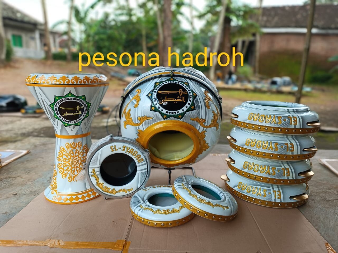 Hadroh 1 set+bas tawon ukir nama dan logo majelis asli jepara | Lazada ...