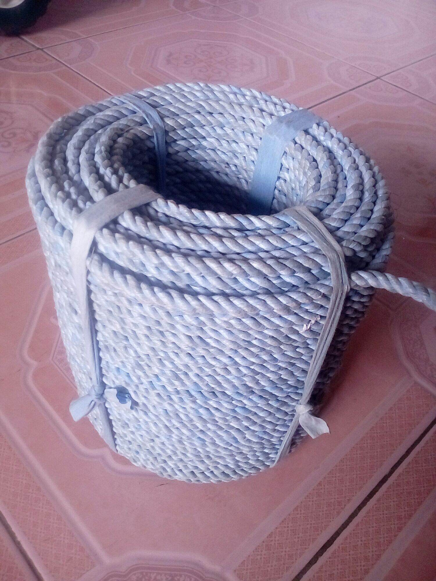 tali tambang kain polyster 10 mm,per 1 kg panjangnya 25 - 30 meter ...