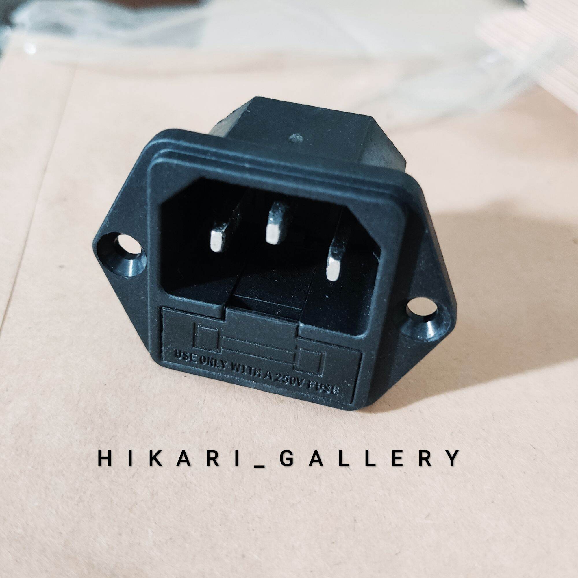 Soket AC Komputer Cowo + Tempat Fuse / Soket AC Male + Tempat Fuse ...