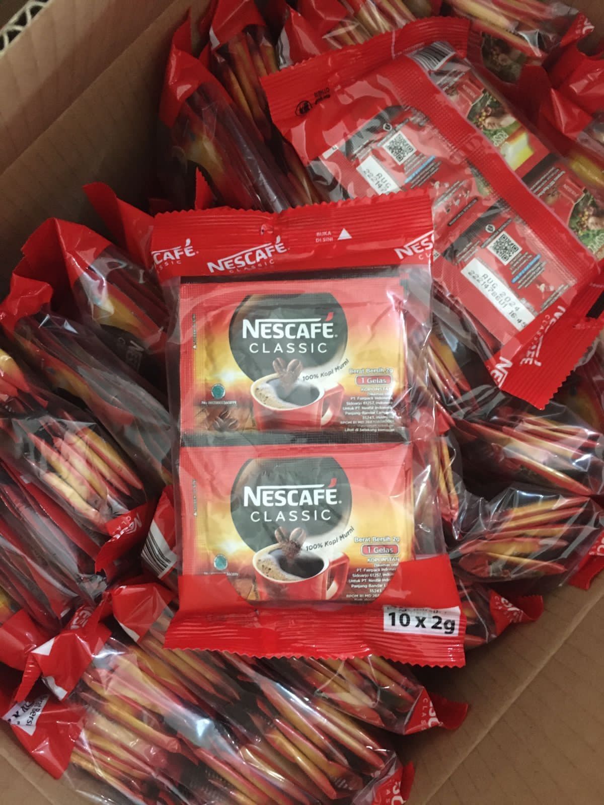 Nescafe Classic Sachet Kopi Instan Murni Dalgona 1 pak isi 60 x 2gr ...