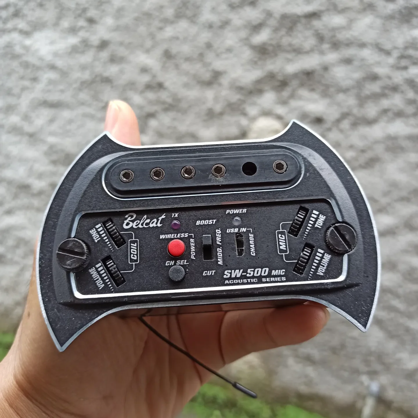 Belcat Wireless Preamp Gitar Akustik Piezo dan Mic bisa si Blend ...