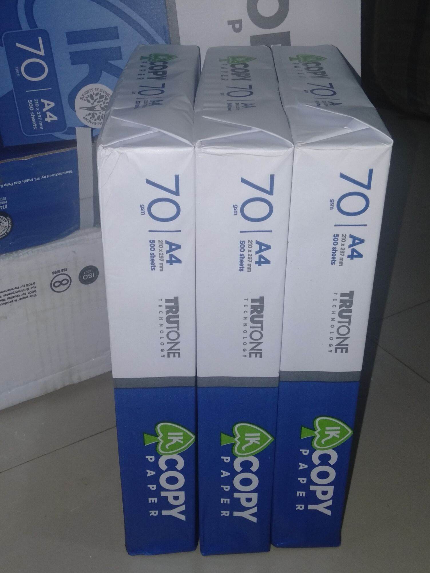 Kertas HVS A4 70 gsm 210x297mm 1 kg isi 200 lembar | Lazada Indonesia