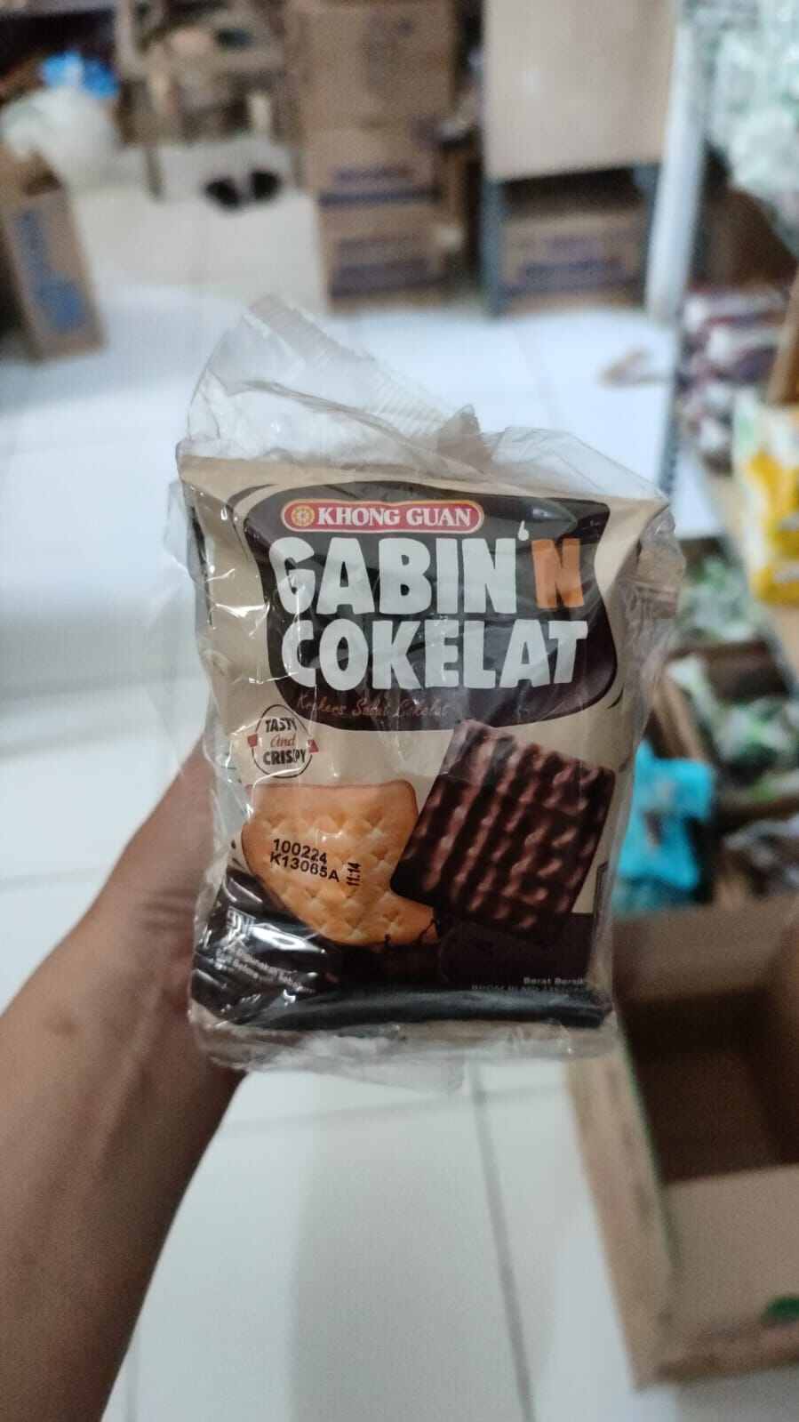 khong Guan gabin cokelat (1 renceng isi 10) malkis isi coklat enak dan murah | Lazada Indonesia