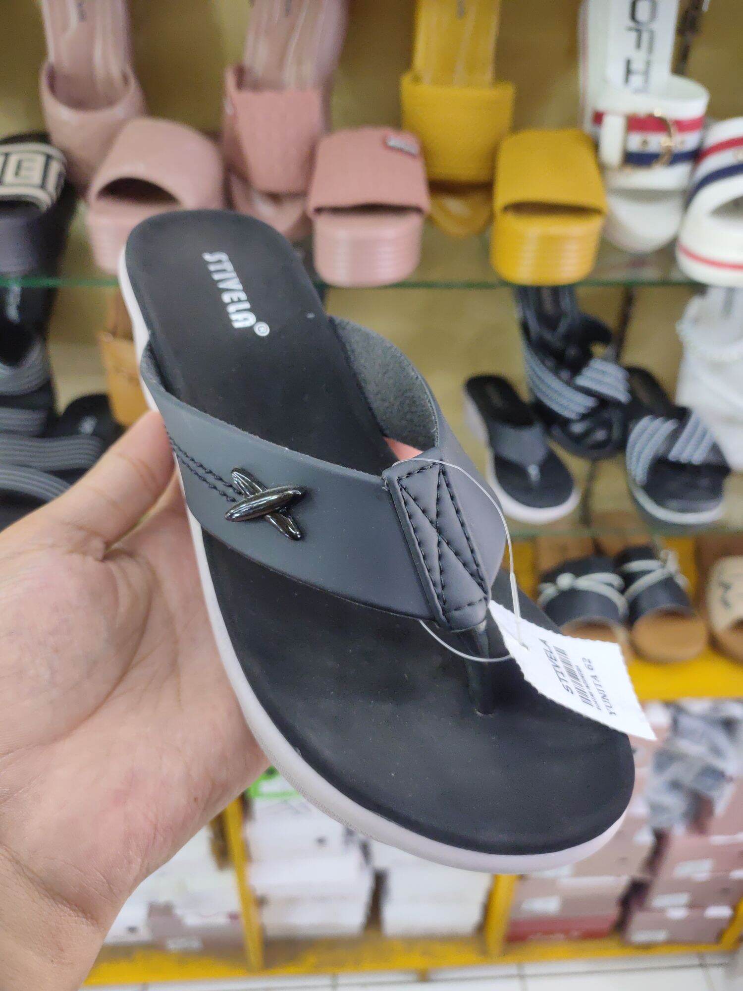 Sendal wedges jepit merk stivela warna hitam polos model terbaru ...