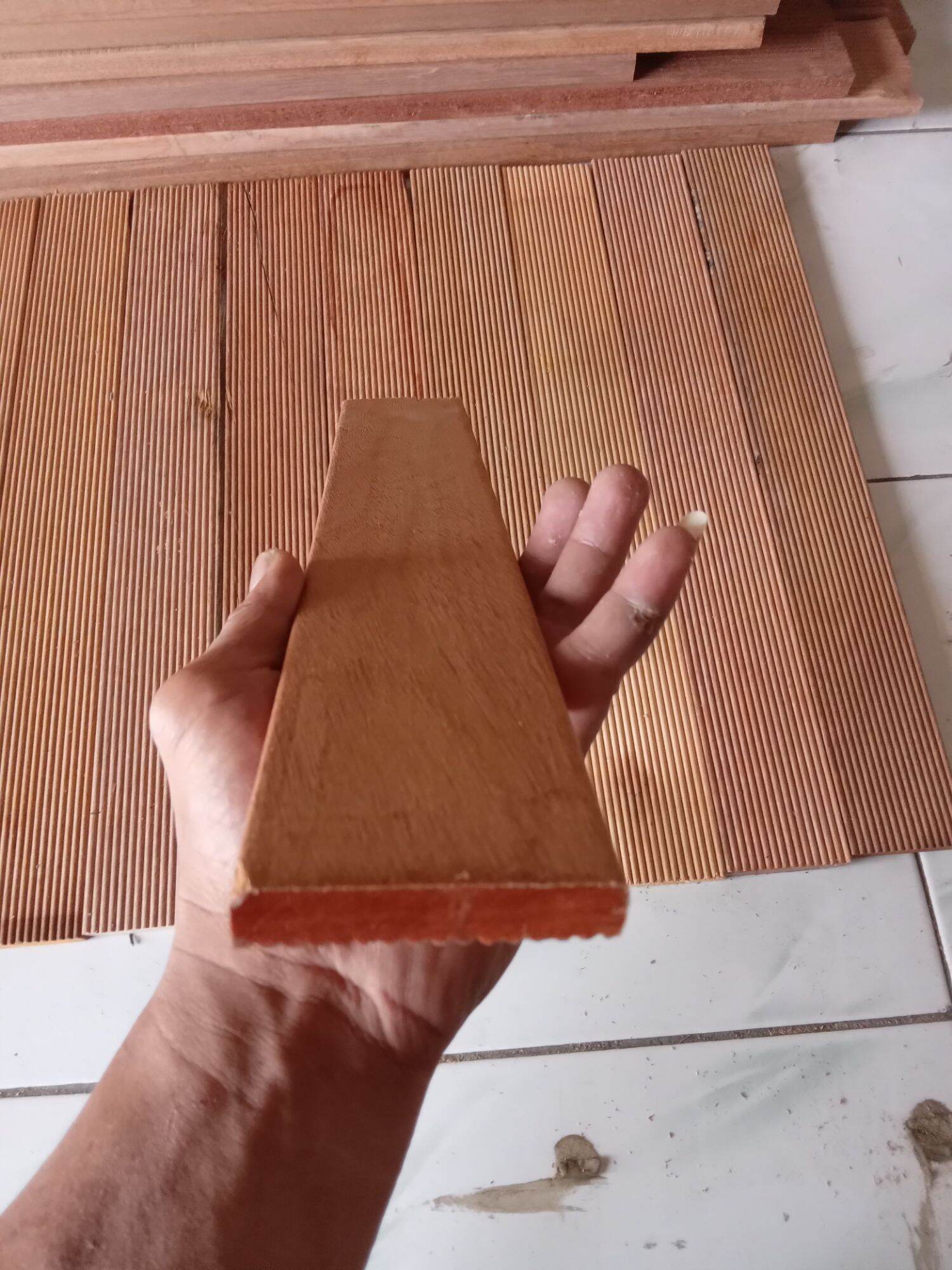 Kayu bengkirai oven - decking kayu bengkirai panjang 100cm permukaan ...